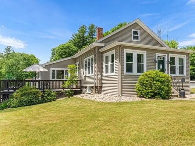 43 Lake Ave, Leicester, MA 01524