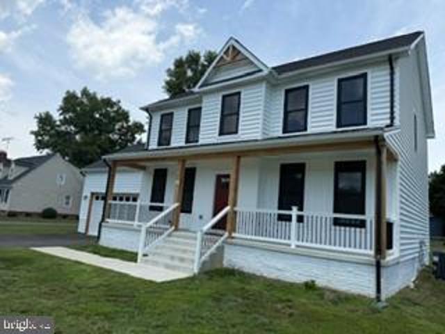 43 Lee Street