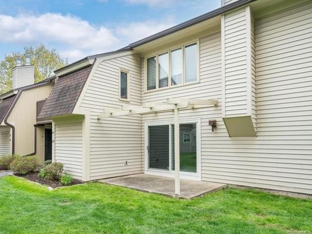 43 Little Oak Ln #43, Rocky Hill, CT 06067