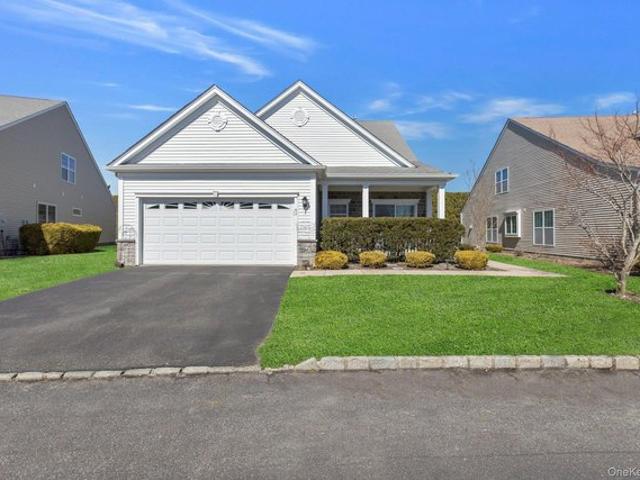 43 Louden Loop, Mount Sinai, NY 11766