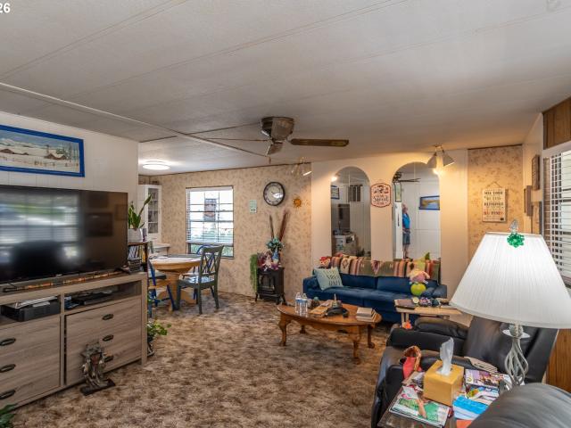 43 mary ann ln
