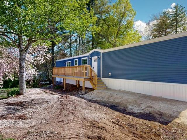 43 Marshwood Dr, Eliot, ME 03903