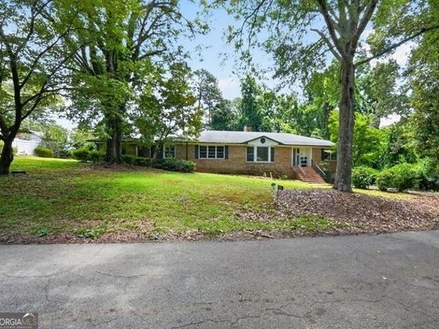 43 Mountain View Dr, Toccoa, GA 30577