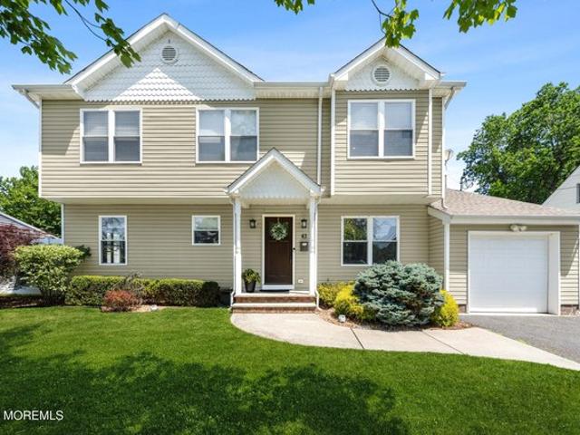43 Nevada Dr, Hazlet, NJ 07730