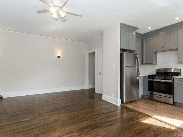 43 New Hyde Park Road 1