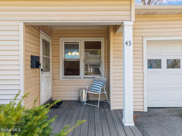 43 Norwood St, Guilderland, NY 12203 | MLS #202615 | Compass