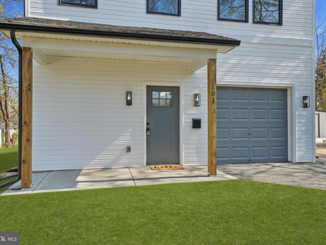 43 Palm Lane
