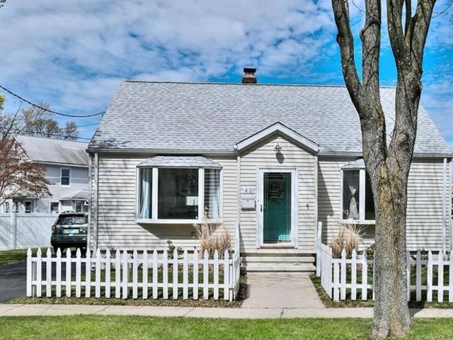 43 Prospect Dr Milford, CT 06460 in Milford, Connecticut