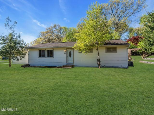43 Redwood Place