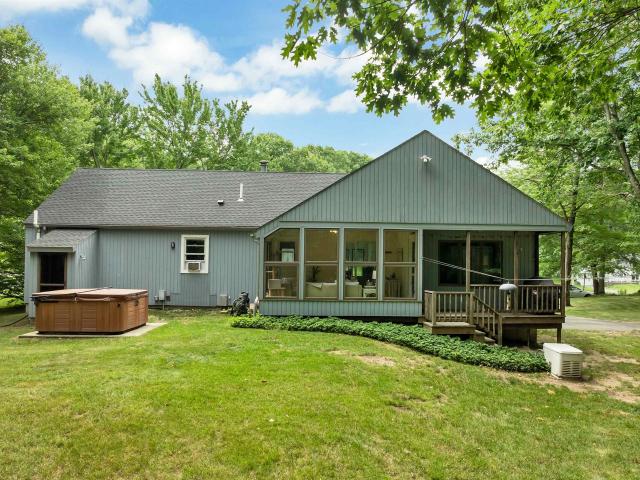 43 Redfield Circle