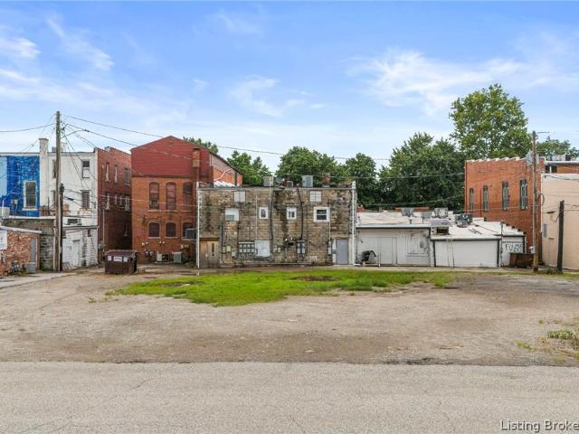 43 S Railroad Street