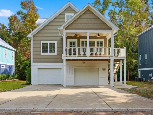 43 Sandlapper Way