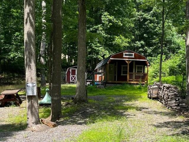 43 Seneca Ridge Rd, Great Cacapon, WV 25422