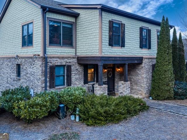 43 Seasons View Ct, Clarkesville, GA 30523