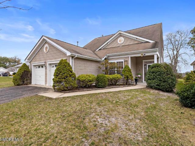 43 Silverspring Dr, Lakewood, NJ 08701 | MLS #22606