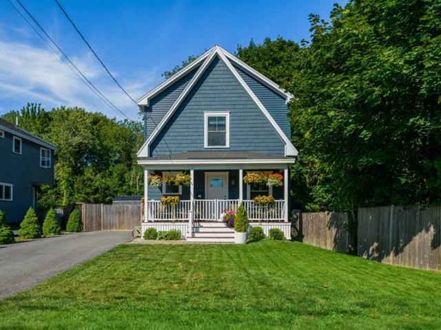 43 Smith St, South Portland, ME 04106