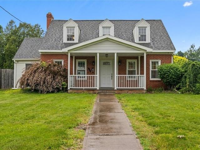 43 State St, Oneida, NY 13421