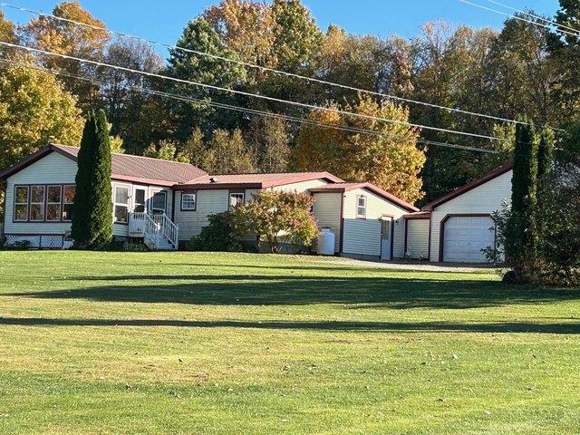 43 Sunset Dr, Hyde Park, VT 05655