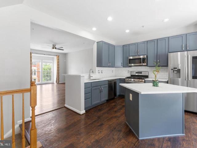 4004 Meadow Trail Lane