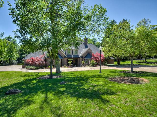 4004 Oakdale Farm Circle