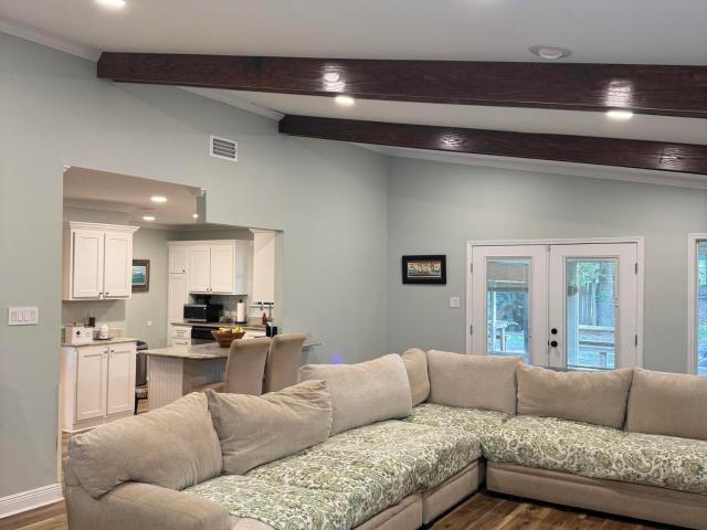 4004 Breezy Hill Lane