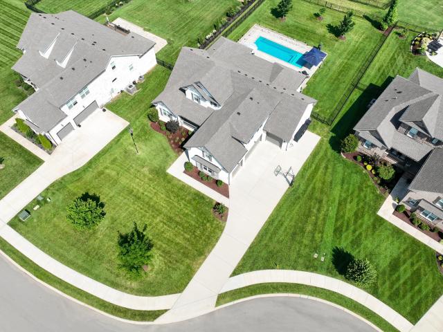 4005 Black Bird Ct