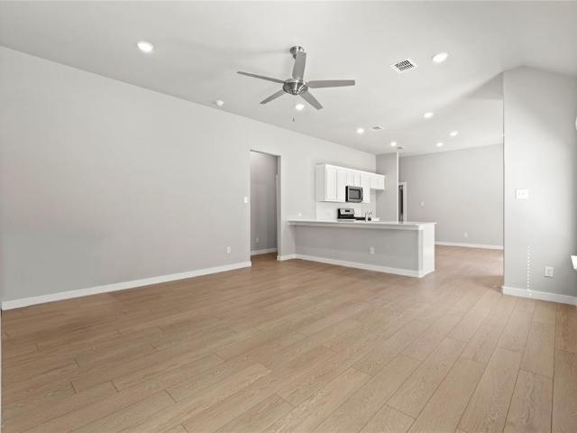 4005 High Valley
