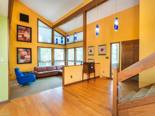 4005 Waldenbrook Court