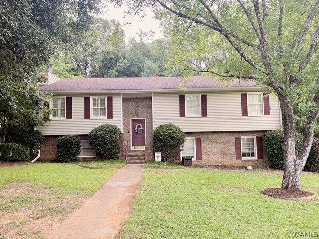 4006 Ashburton Ln, Northport, AL 35473