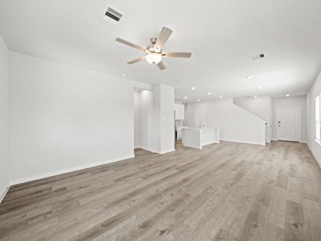 4006 Crowning Court