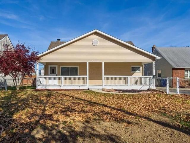 4006 Halsey Pl, Columbus, OH 43228