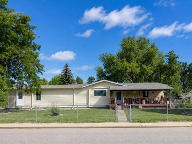 4006 Harrison Ave, Wellington, CO 80549