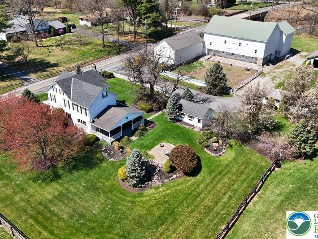4006 Hecktown Rd, Bethlehem, PA 18020 | MLS #774643 | Compass