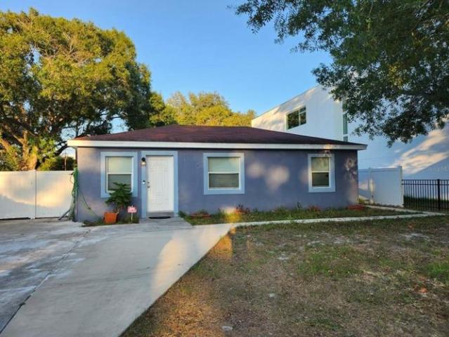 4006 S Shamrock Rd, Tampa, FL 33611
