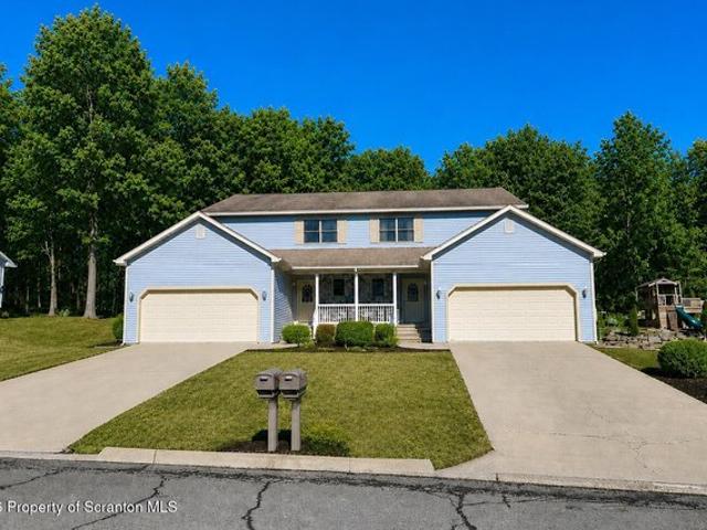 4006 4 Pondview Dr, South Abington Township, PA 18411