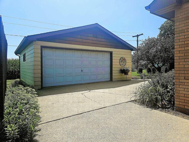 4007 Emerson Road
