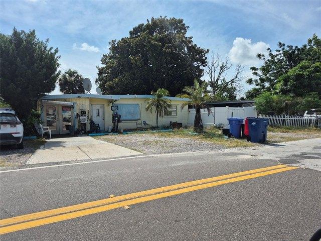 4007 Flamingo Dr, New Port Richey, FL 34652