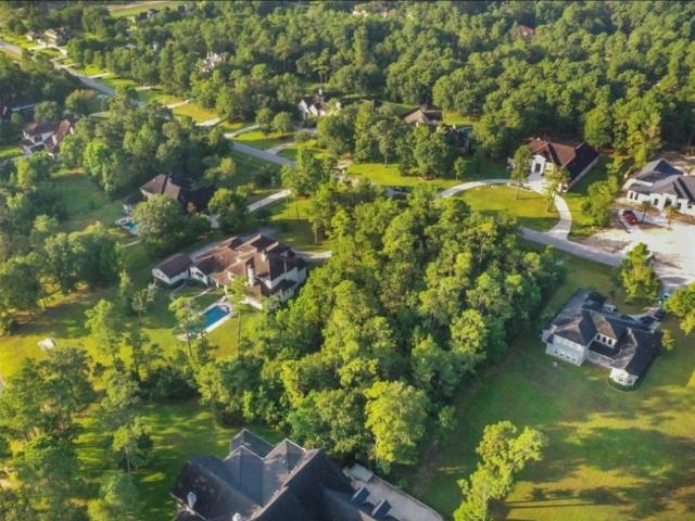 4007 Hidden Winds Drive