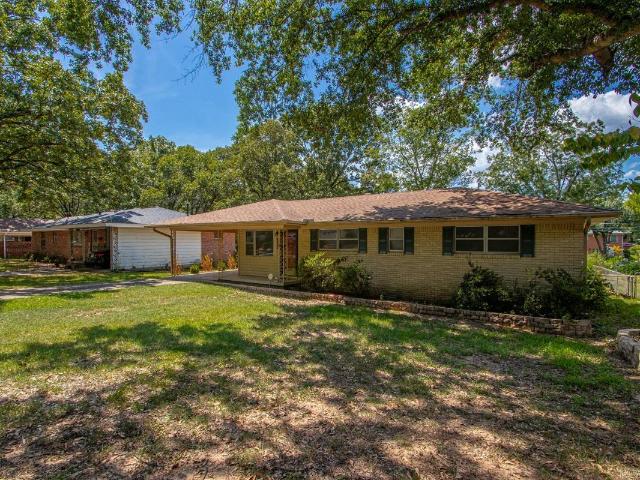 4007 Hillside Drive