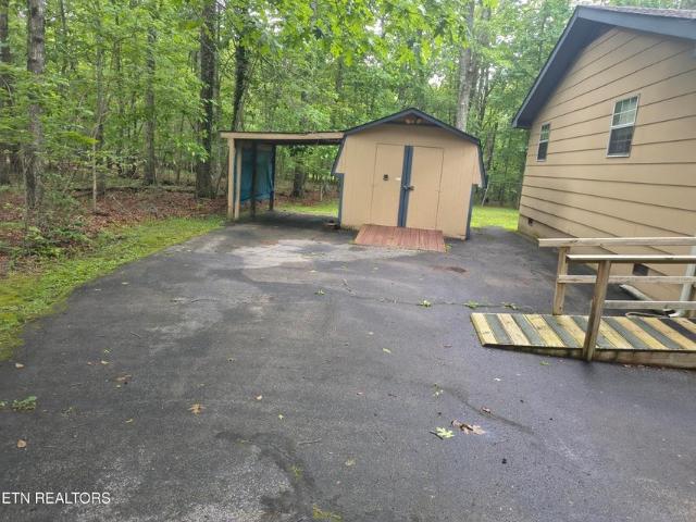 4007 Kato Dr