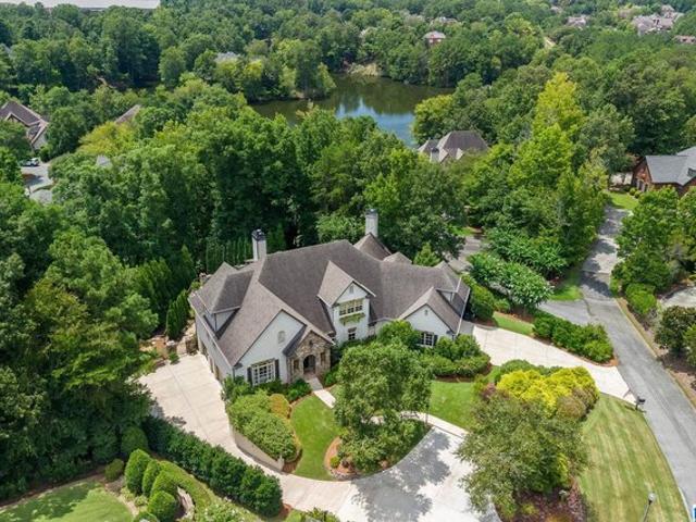 4007 Lambert Cv, Vestavia Hills, AL 35242