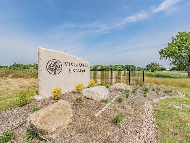 4007 Vista Oak Dr, Royse City, TX 75189