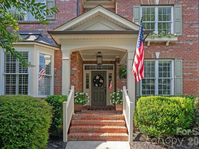 4008 Autumn Blossom Lane