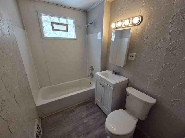 4008 Ardmore Ave 2 Bedroom Apartment for Rent at 4008 Ardmore Ave, Cleveland, OH 44109 Old Brooklyn
