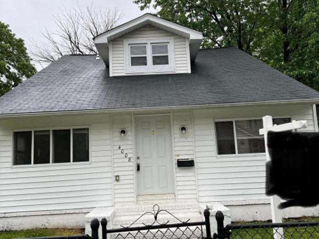 4008 Bunker Hill Rd, Brentwood, MD 20722