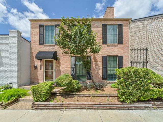 4008 Breakwood Dr, Houston, TX 77025