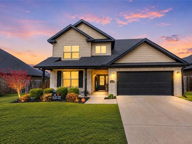 4008 SW Hollyhock St, Bentonville, AR 72713