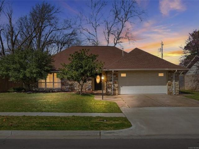 4008 S 94th East Ave, Tulsa, OK 74145