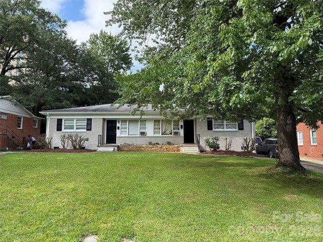 4008 Winfield Dr, Charlotte, NC 28205