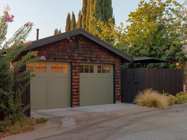 4009 Berenice Place
